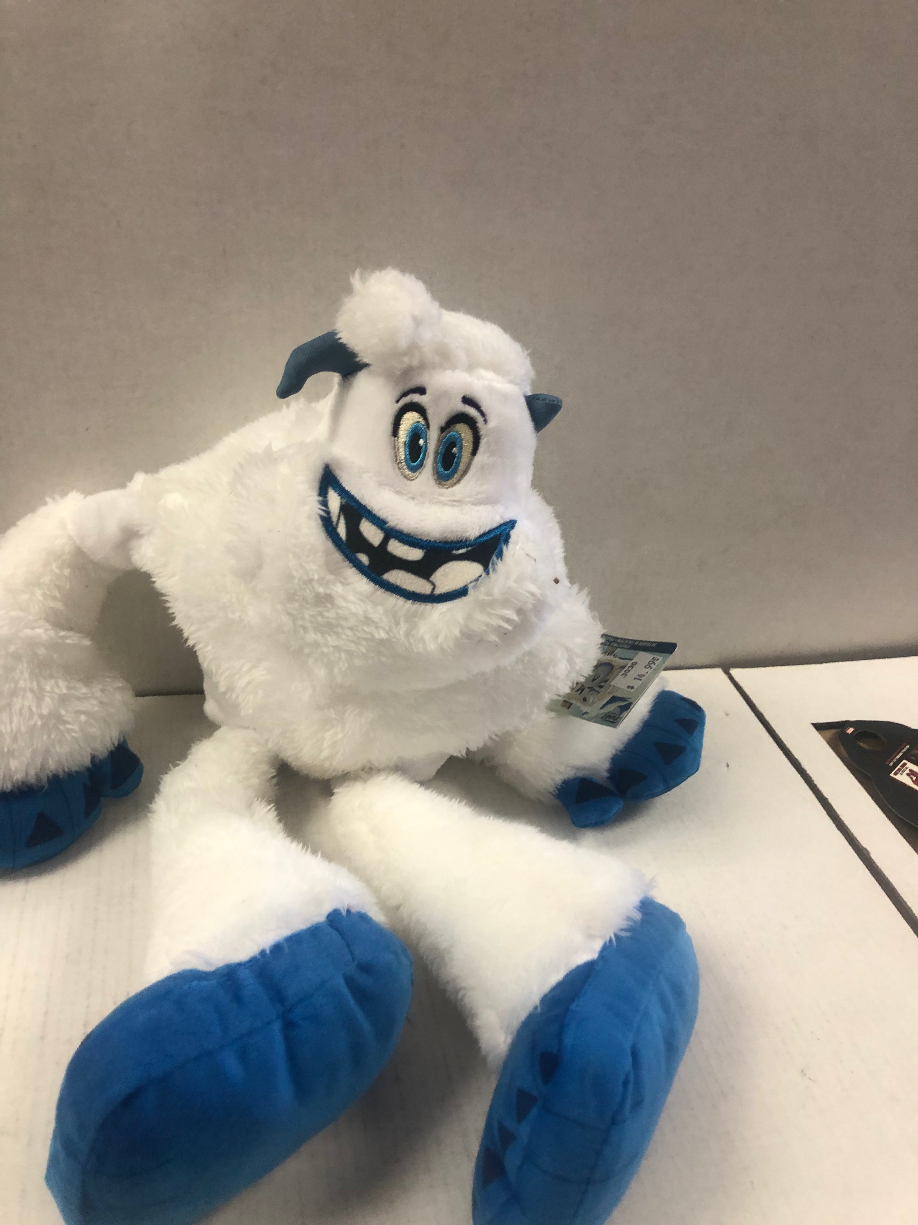 SMALLFOOT PLUSH – One Of Us Comics