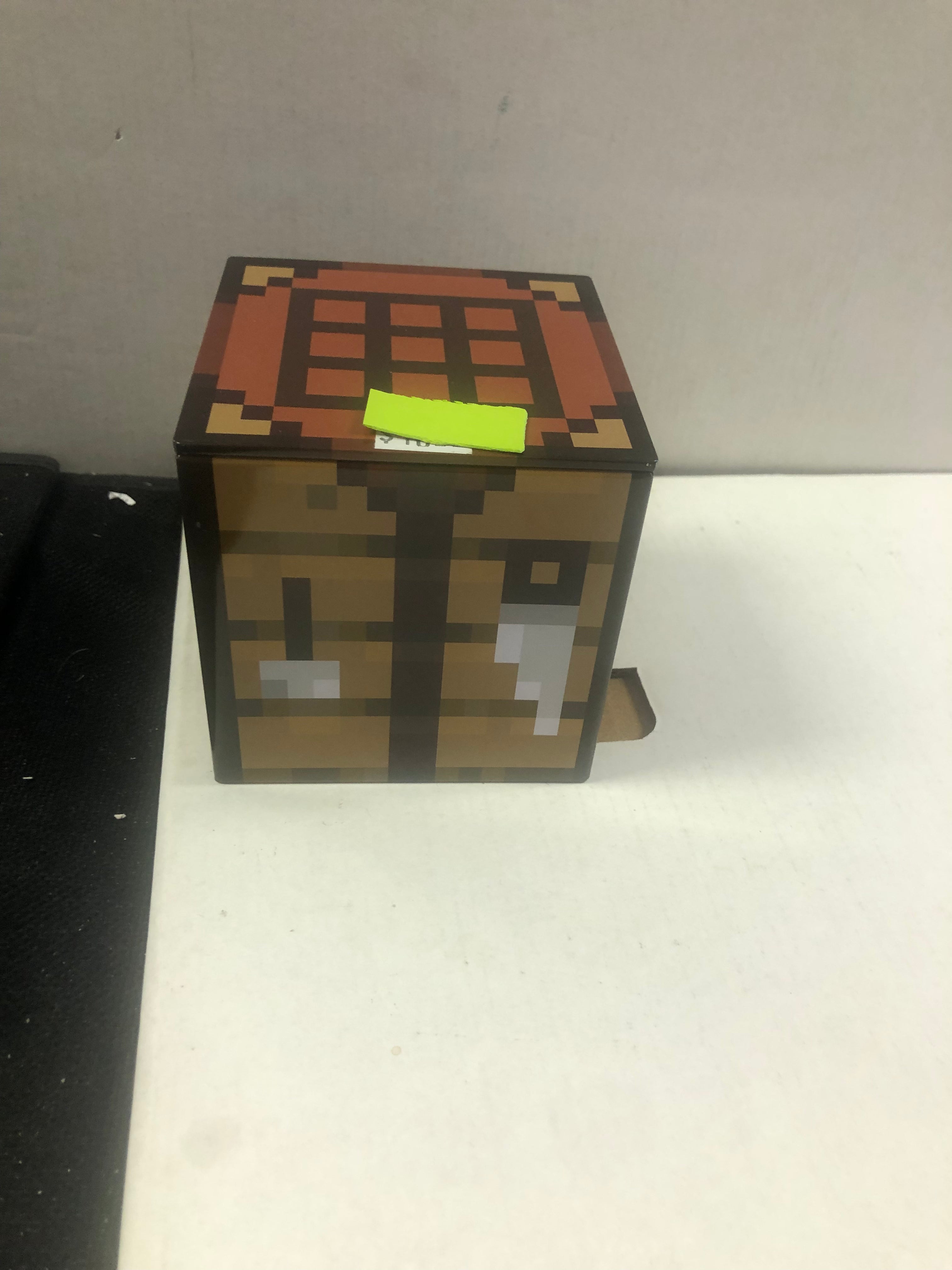 MINECRAFT STORAGE BOX TIN STORAGE BOX – One Of Us Comics
